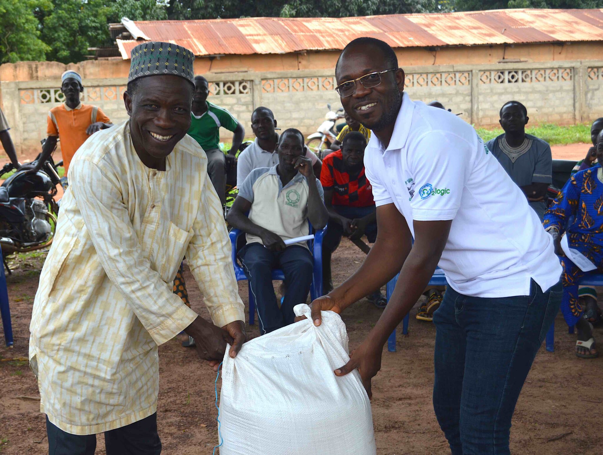 Cultures résilientes, Eco-Benin fait un don d’une tonne de semences de ...
